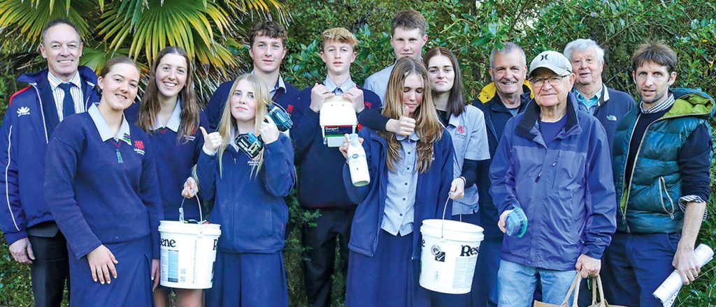 Students share trapping skills - Local Matters