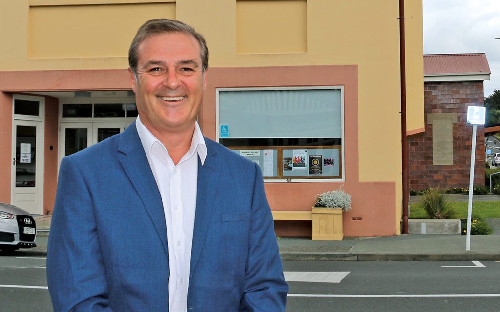 Local Board Chair offers olive branch to Rodney Councillor - Local Matters