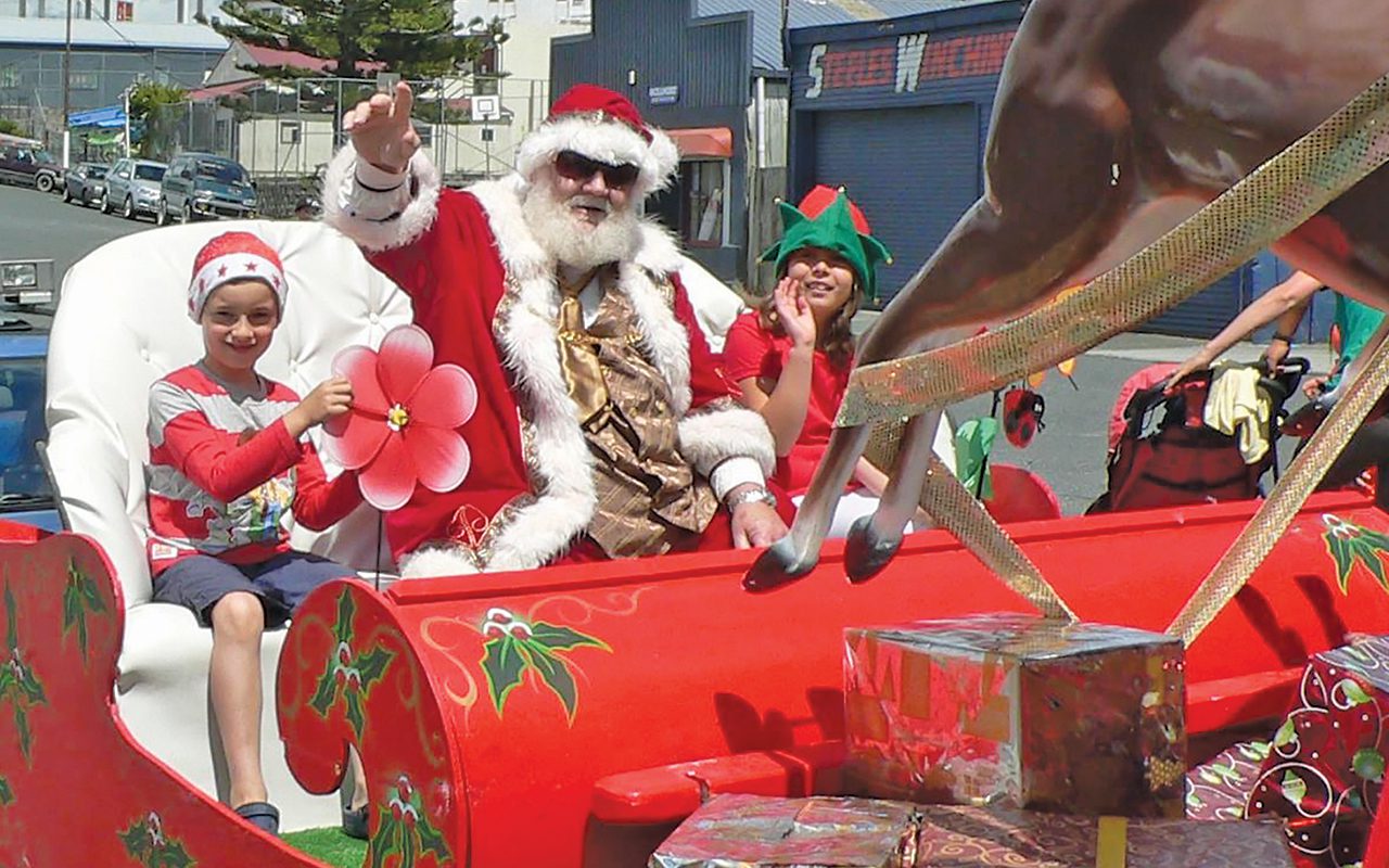 Wellsford gets Christmas rolling - Local Matters