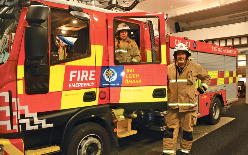 Leigh volunteers celebrate new fire rig - Local Matters