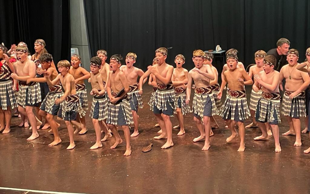 Kapa Haka stands strong in Maori language week - Local Matters