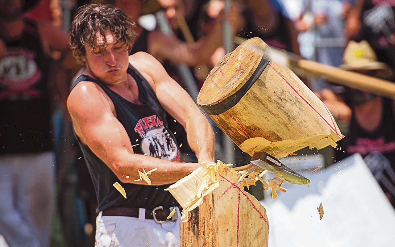 Huge crowds attend Puhoi chop - Local Matters