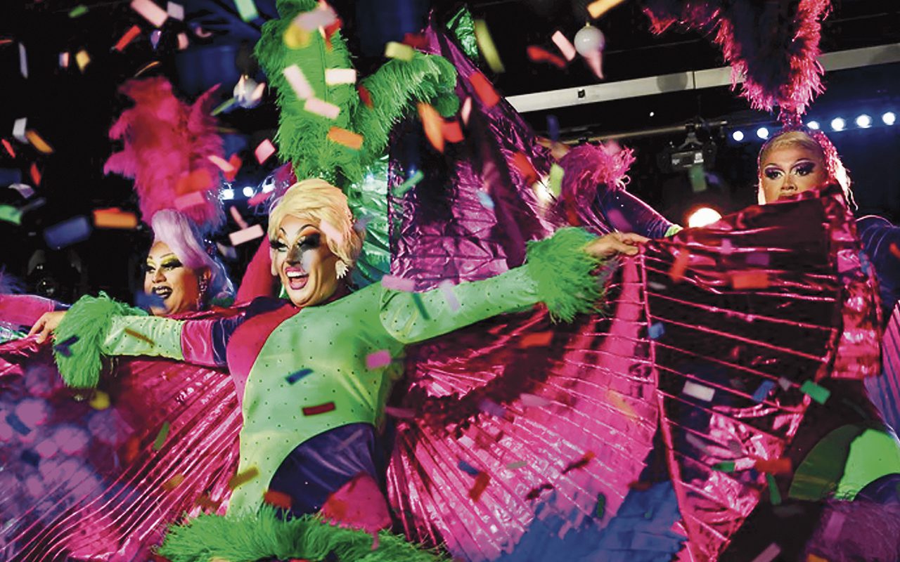 Sawmill hosts drag queen show - Local Matters